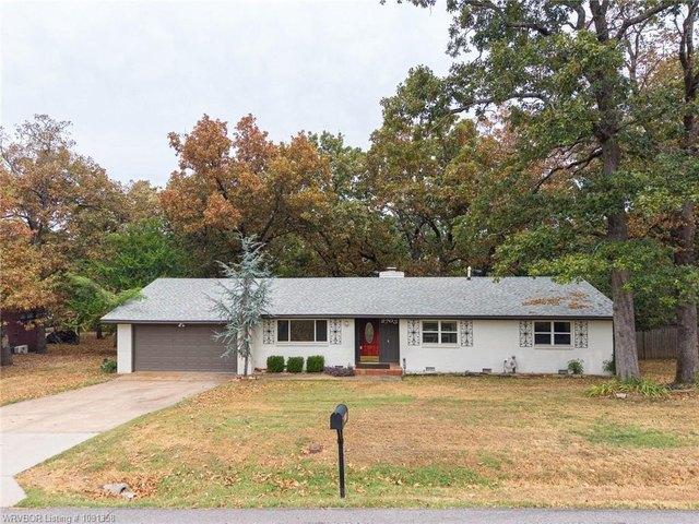 2705 S Jackson St, Fort Smith, AR 72901