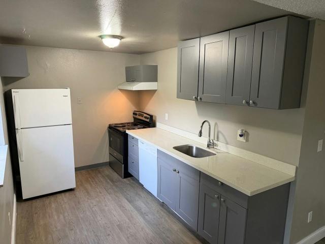 2705 South 256th Street, Unit B 1 Bedroom Condo for Rent at 2705 S 256th St, Kent, WA 98032