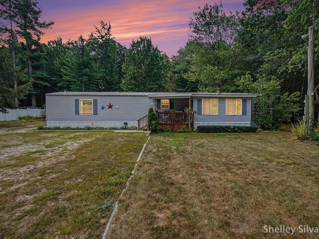 2705 W Southern Ave, Baldwin, MI 49304
