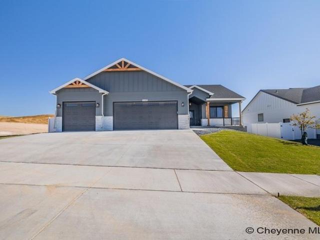 2705T Lazy T Ct, Cheyenne, WY 82009