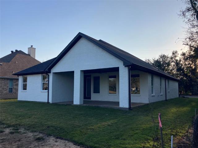 27062 Stonewood Dr, Whitney, TX 76692 | Compass