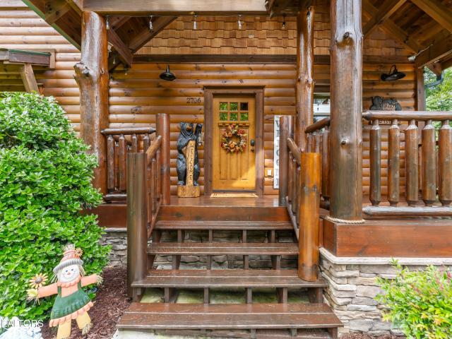 2706 Owls Cove Way