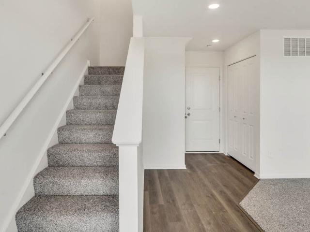 2706 Arrowhead Drive