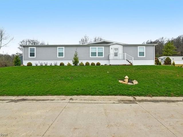2706 Barn Dr SW Unit 133, Canton, OH 44706