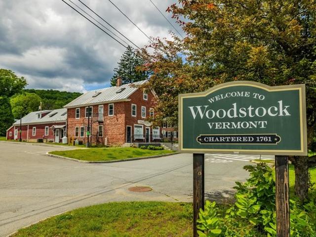 2706 E Woodstock Rd, Woodstock, VT 05091