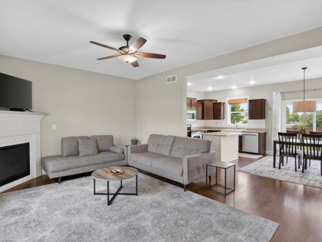 2706 Kingston Drive