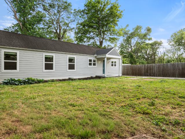 2706B Brunswick Dr