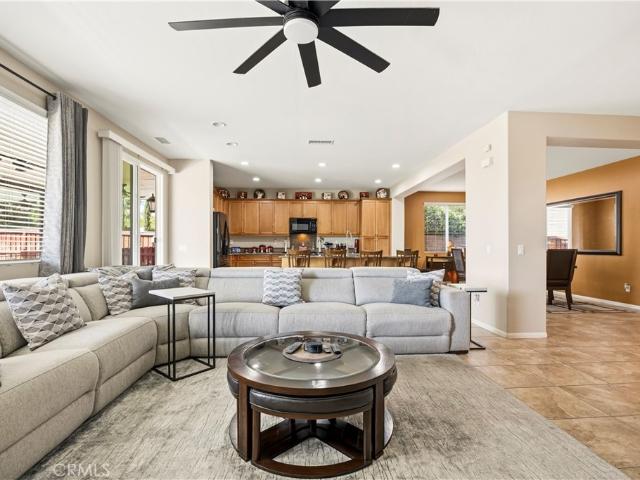 27073 N Bay Ln, Menifee, CA 92585 | MLS #SW26076 | Compass