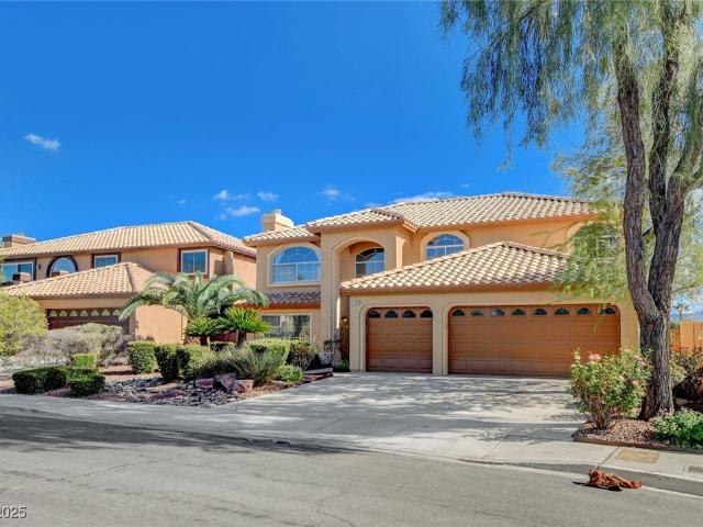 2707 Mallard Landing Ave, Henderson, NV 89074 | MLS #2729 | Compass