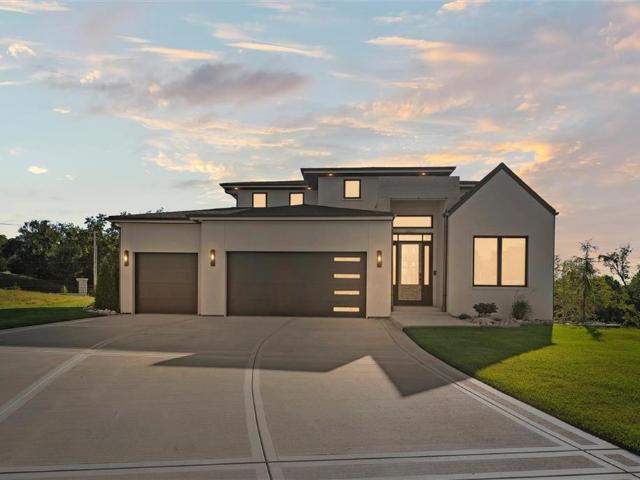 2707 NW 84th Ter, Kansas City, MO 64154 | MLS #2571 | Compass