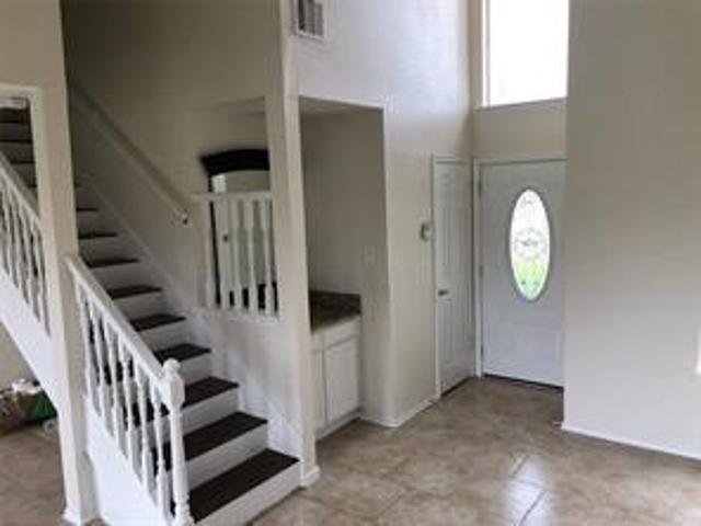 2707 Oakdale Court