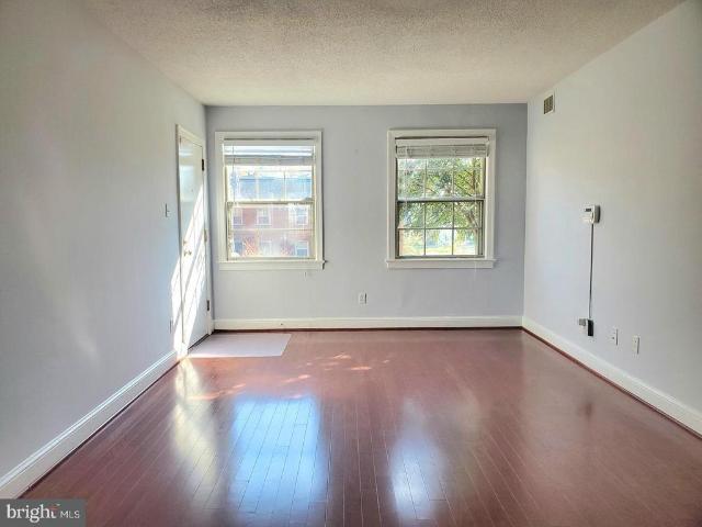 2707 Arlington Boulevard # 106