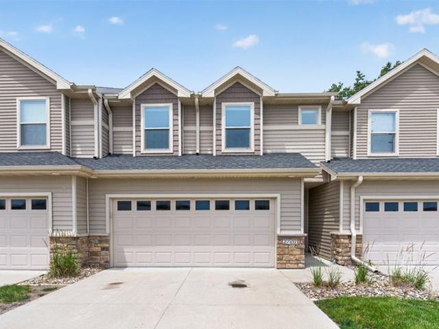 2707 Bobcat Dr, Ames, IA 50014