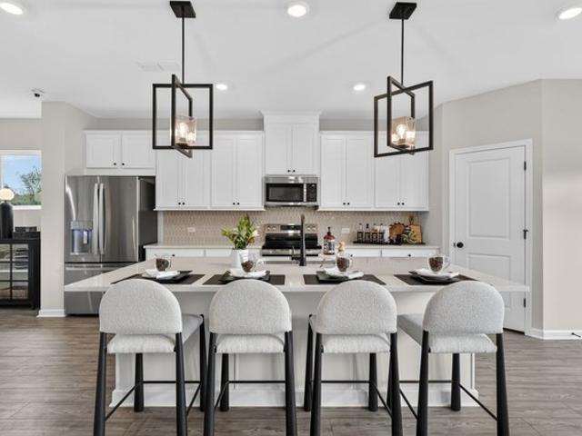 2707 Dreycott Ln, Lawrenceville, GA 30043