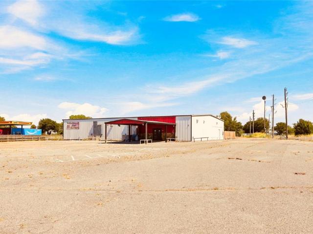 2707 E 66 Highway