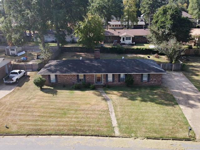 2707 Lynwood Drive