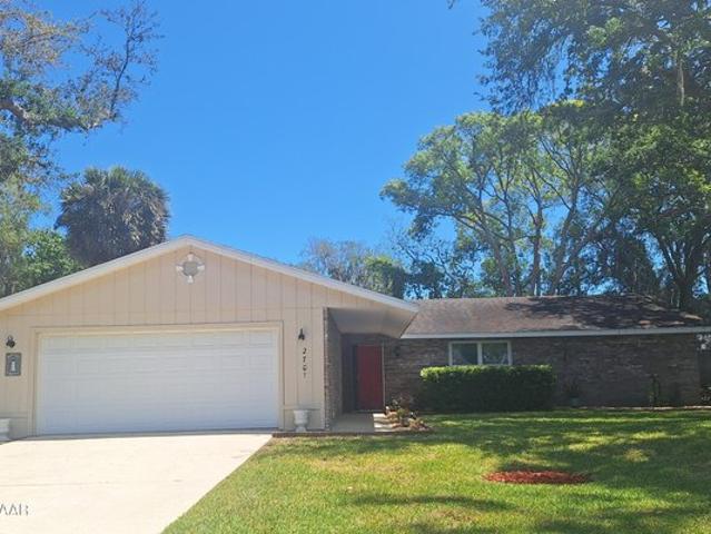 2707 Pine Tree Dr, Edgewater, FL 32141