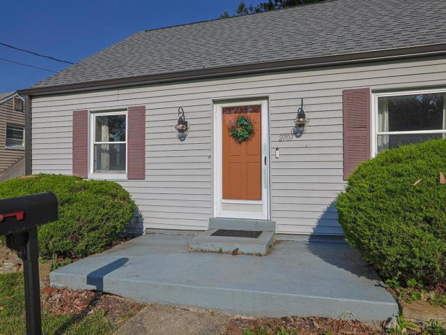 2707 Redfield Place