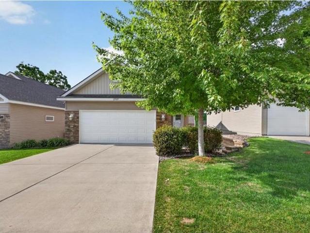 2707 Ridgeview Dr, Red Wing, MN 55066