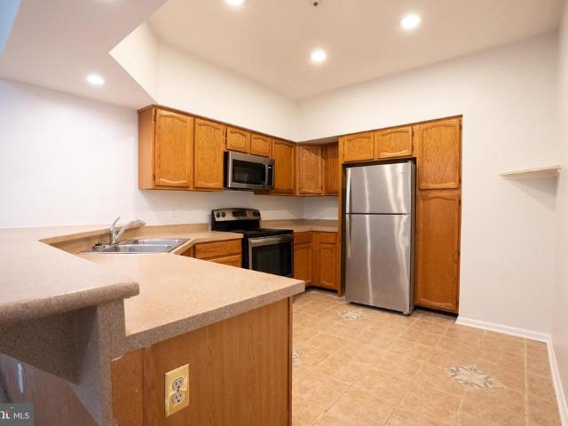 2707 Summerview Way # 101