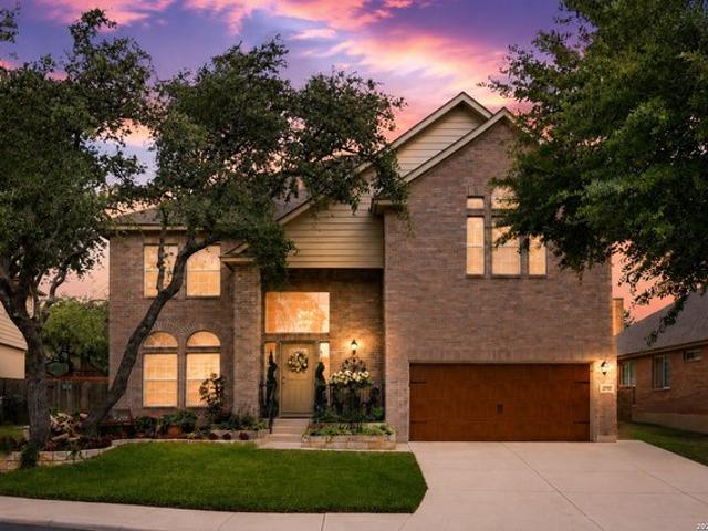 2707 Summit Vw, San Antonio, TX 78261