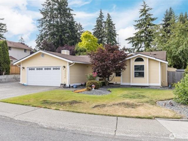 2707 S 366th Pl, Federal Way, WA 98003