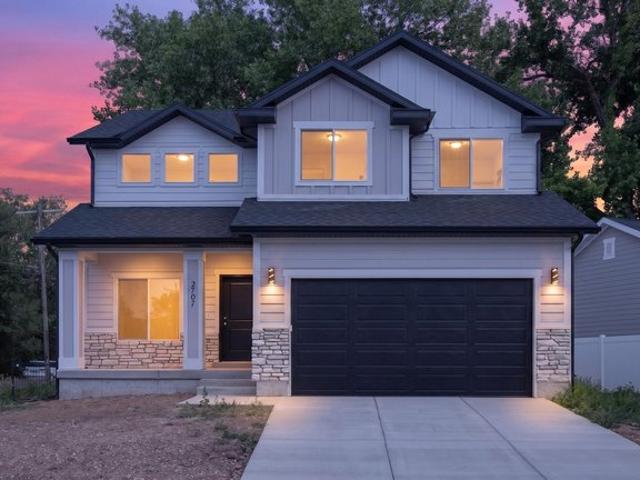 2707 S Saysay Way W, Magna, UT 84044