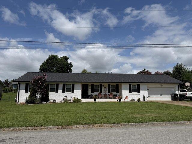 2707 Saint Lawrence Rd, Chattanooga, TN 37421