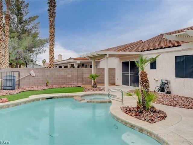 2707 Sandalwood Ave, Henderson, NV 89074