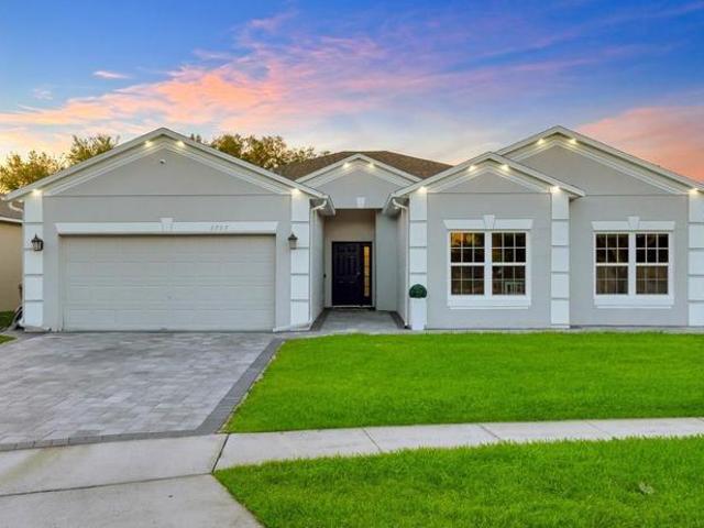 2707 Scarborough Dr, Kissimmee, FL 34744