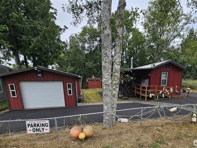 2707 th Pl, Ocean Park, WA 98640