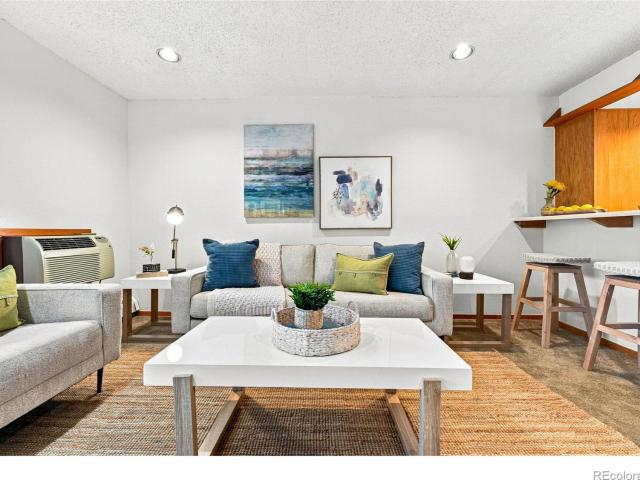 2707 Valmont Road # 311D