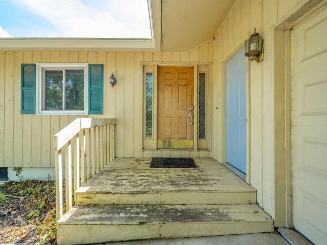 2707 W Woodbridge Drive