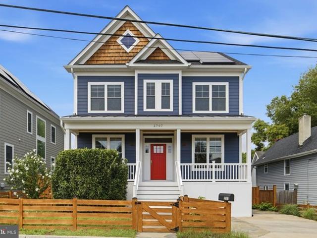 2707 1st St S, Arlington, VA 22204