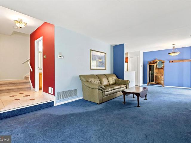 2708 Maryannes Court # 2708