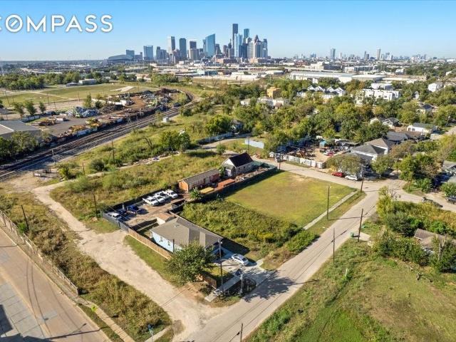 2708 Mills St, Houston, TX