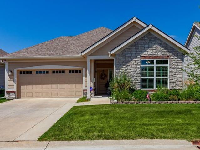 2708 NW 39th Ln, Ankeny, IA 50023