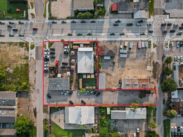 2708 N Shepherd Drive