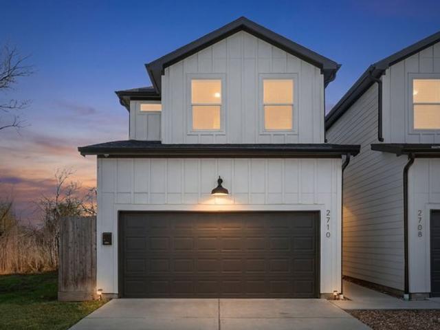 2708 Noble St, Houston, TX 77026