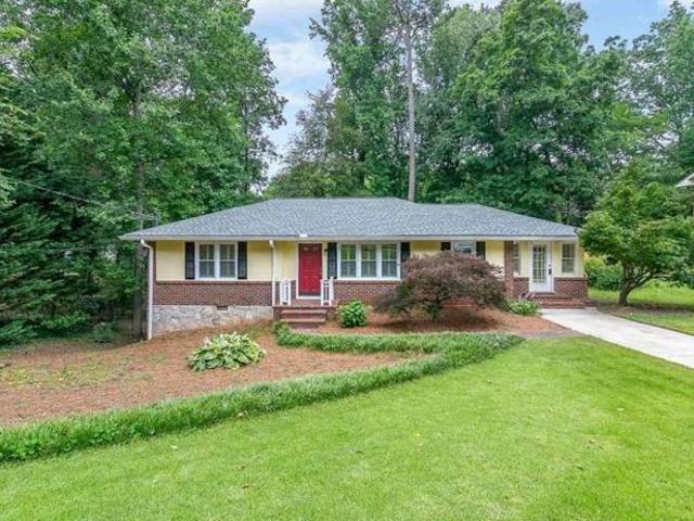2708 Laurel Ridge Dr, Decatur, GA 30033
