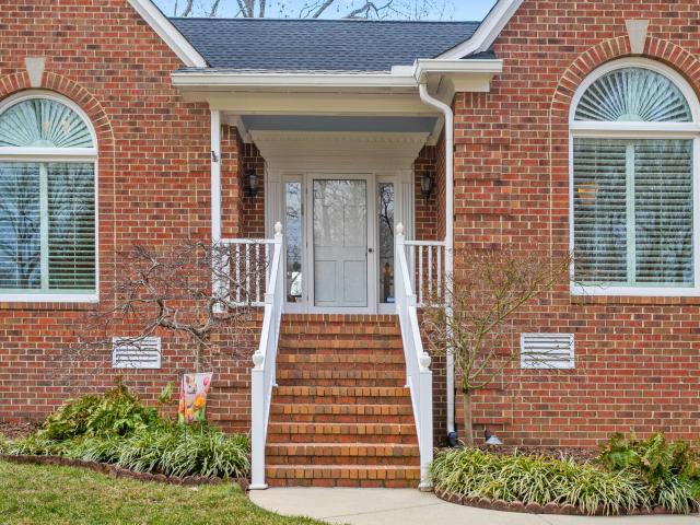 2708 Sturbridge Court