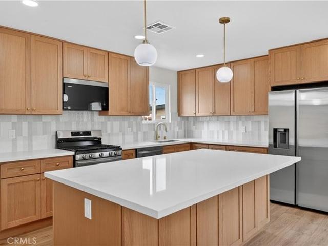 2708 Yearling St, Lakewood, CA 90712