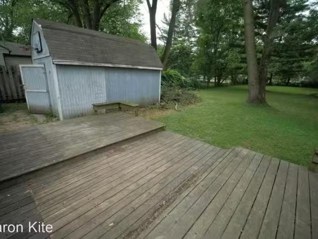 2709 Midwood 2709 Midwood St