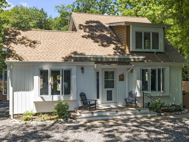 2709 Bay Dr, Villas, NJ 08251