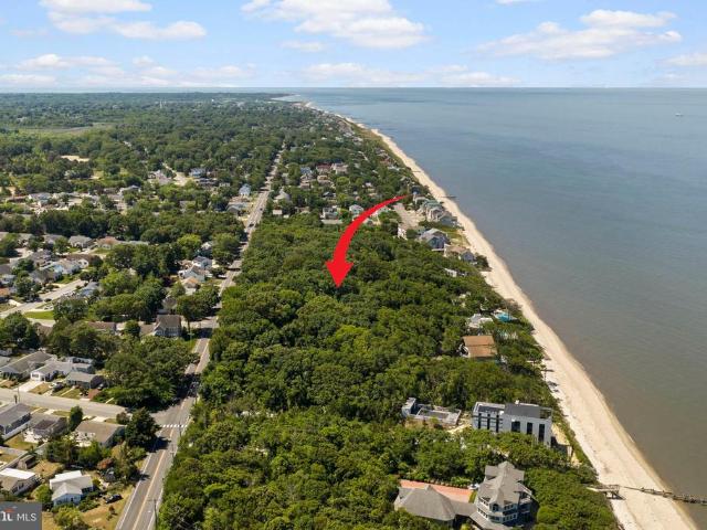 2709 Bay Drive