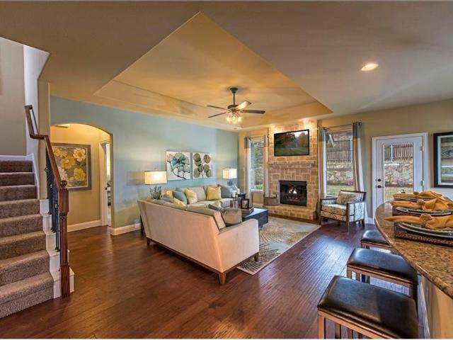 2709 Castle Creek Drive