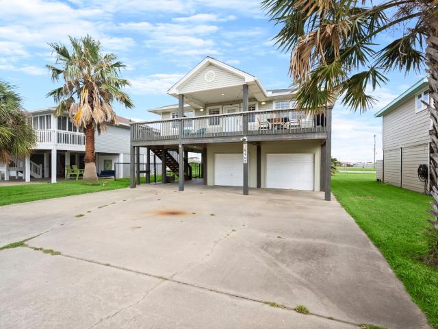 2709 Foster Drive
