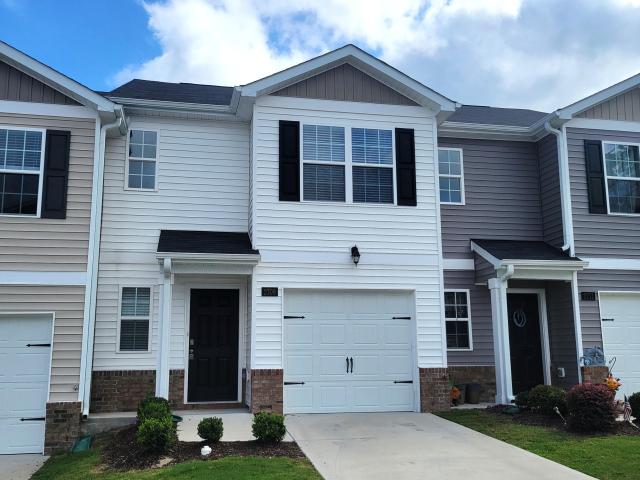 2709 Gracie Lane