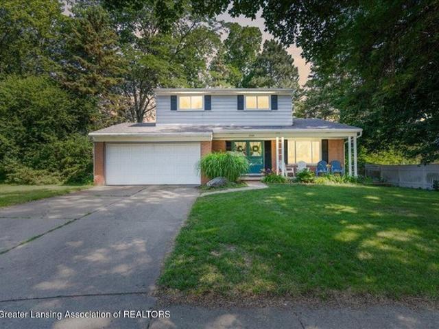 2709 Greenbriar Ave, Lansing, MI 48912