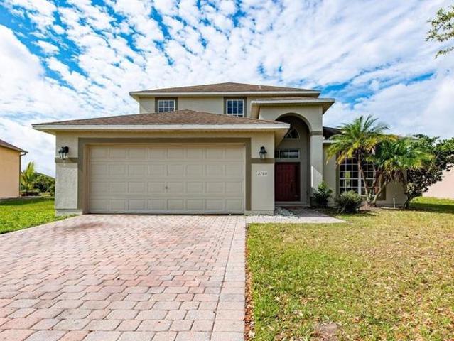 2709 Star Grass Cir, Kissimmee, FL 34746